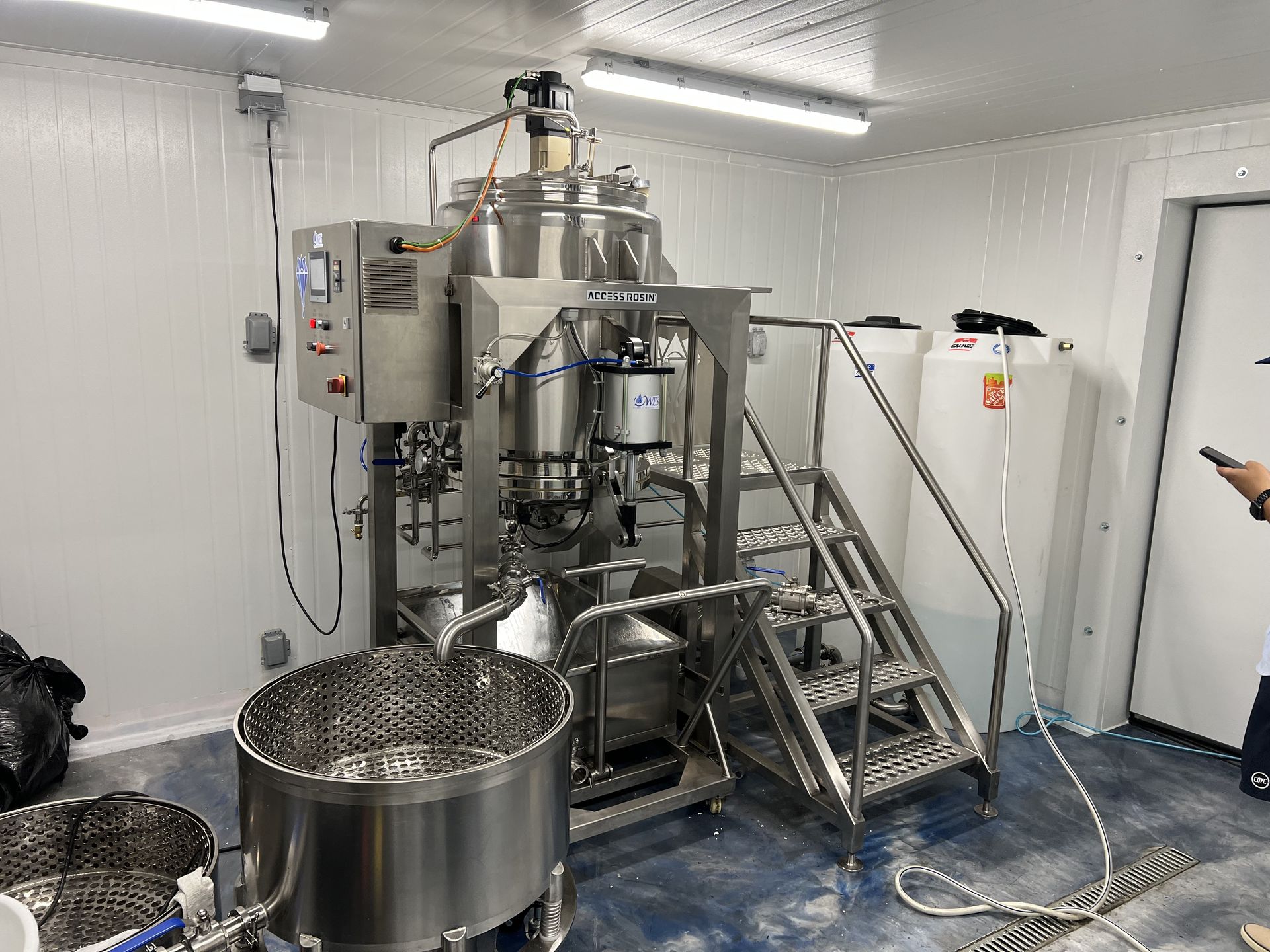 The Industrial Power of Access Rosin's Smart Agitator System